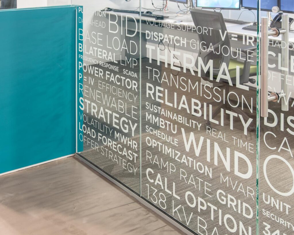 Distraction Banding | Moss