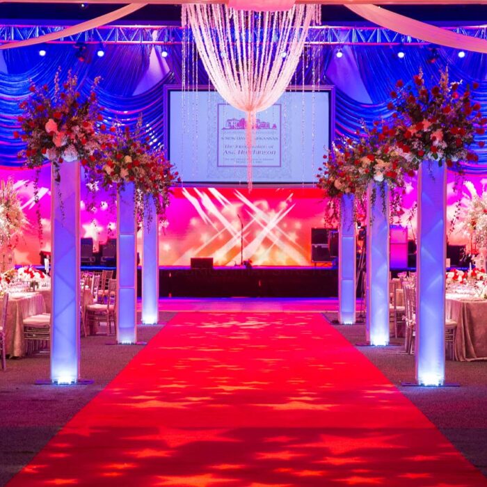 12" UNIVERSAL PULL OVER TRUSS COVERS | Moss