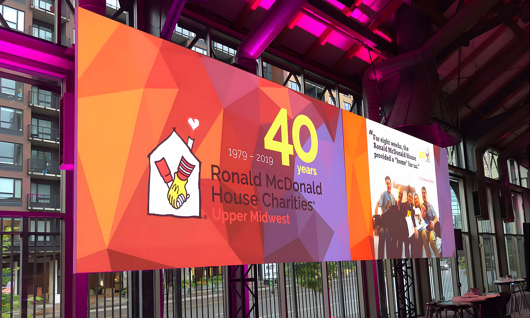 Modular Borderless Projection Screens™ | Moss