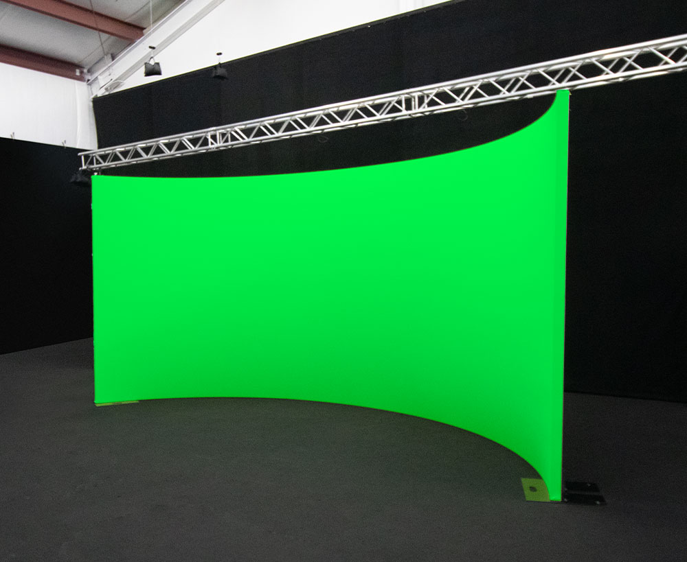 Green Screens | Moss